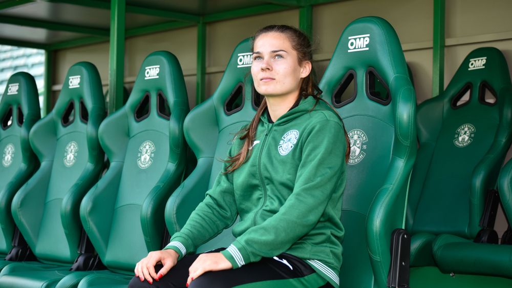 Hibernian FC | Lucy Parry Joins On Loan From Liverpool Hibernian FC | Lucy Parry Joins On Loan From Liverpool